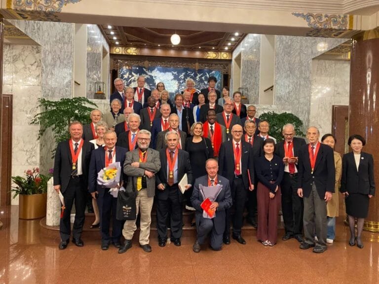 “Chinese Government Friendship Award” Winner Prof. Yoro Diallo: A Model ...